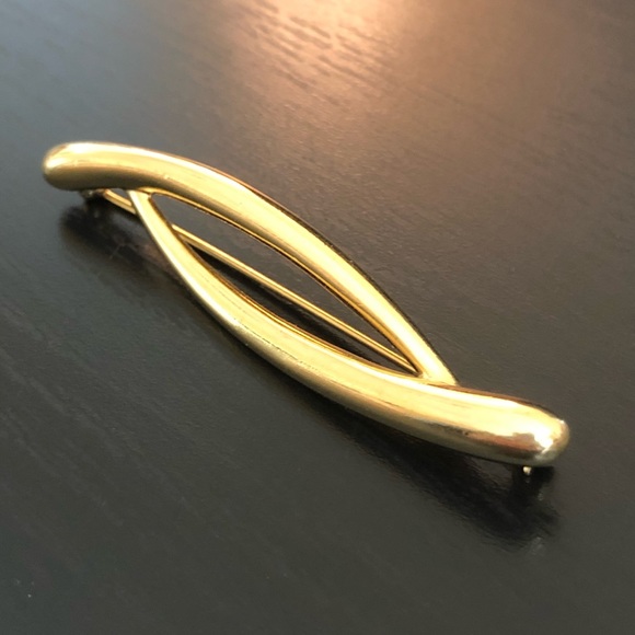 Monet | Jewelry | Vintage Monet Gold Toned Pin | Poshmark